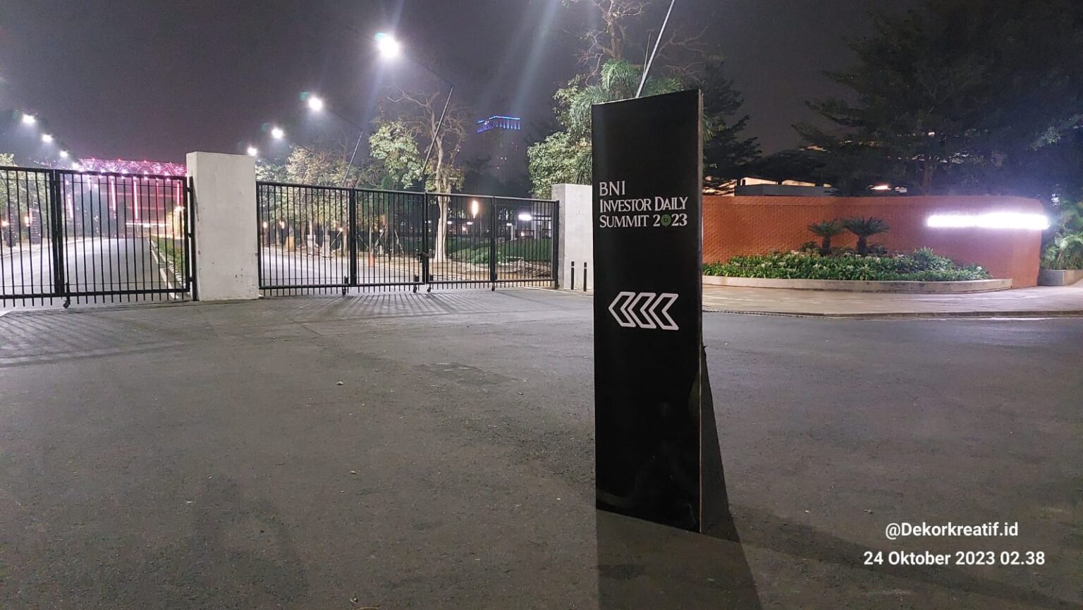 Jasa Sewa Backdrop Totem Event Display